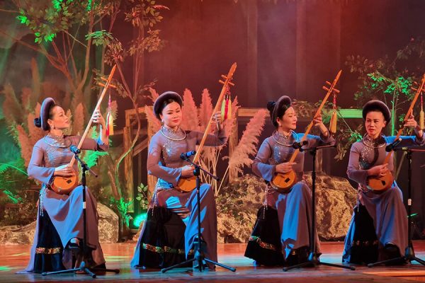 Vietnamese Traditional Music | 100+ Years of History & Culture